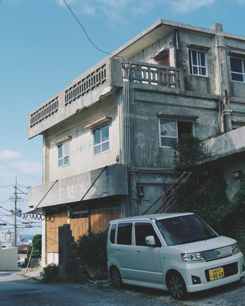 Okinawa Architecture - MASANORI TSUCHIYA